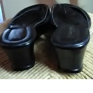 Aldo Rossini | Shoes | Aldo Rossini Black Leather Wedge Slides Size 8m ...